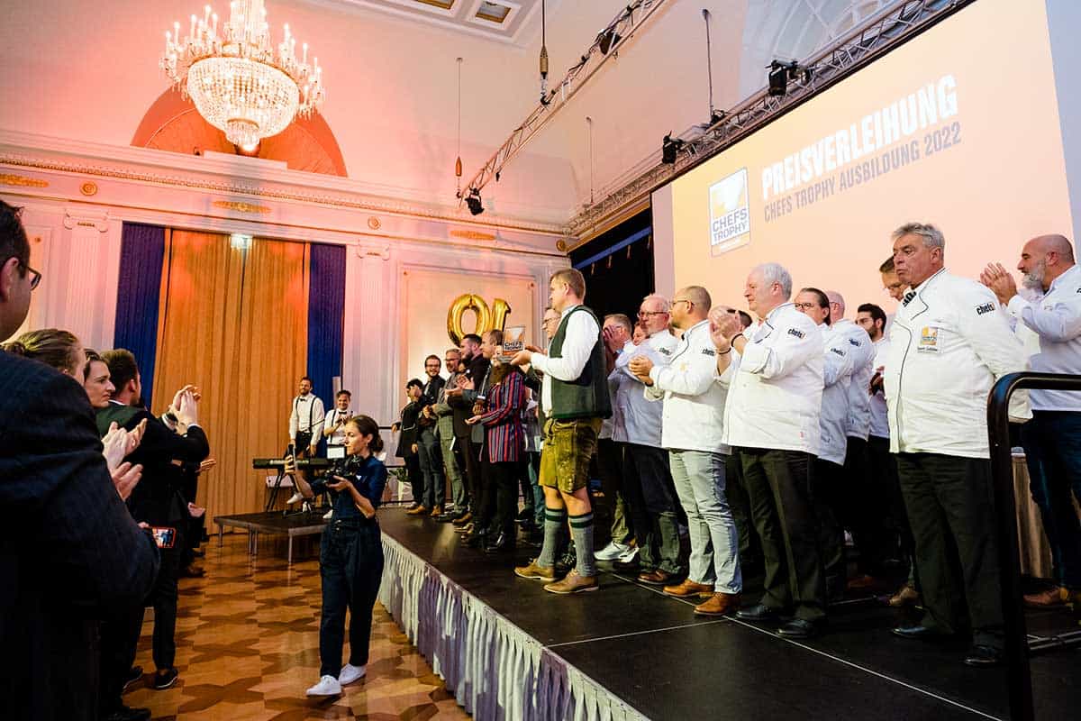 CHEFS TROPHY AUSBILDUNG 2022: And the winner is … - chefs!
